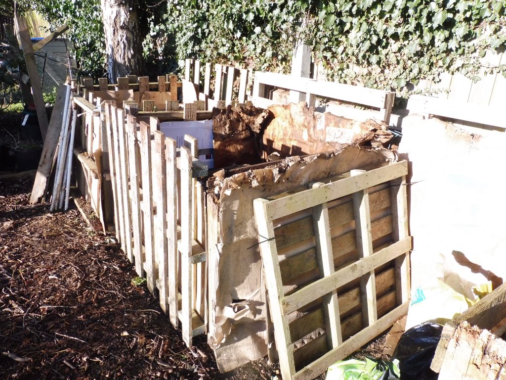 Compost Corner - Lansdowne Allotments
